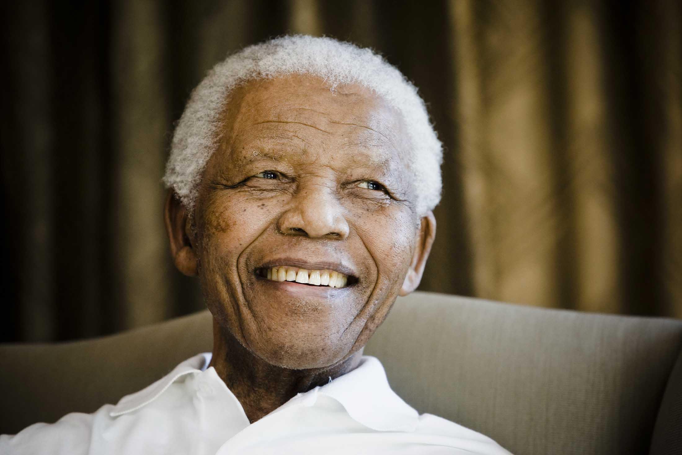 This Day In Black History: February 11th- Nelson Mandela Released ...