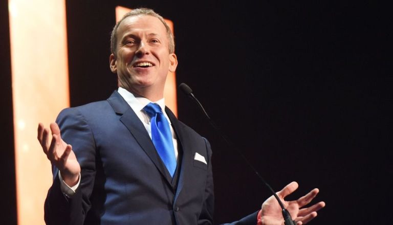 Educator Ron Clark Shares Joyful Grad Celebration With Students